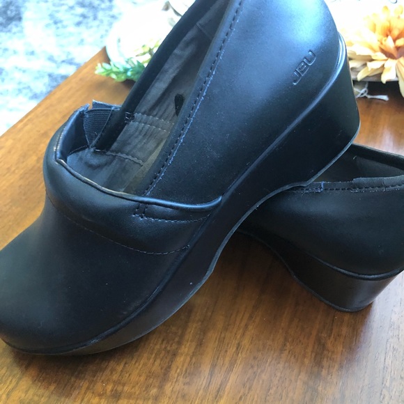 JBU | Shoes | Jbu Clogs | Poshmark